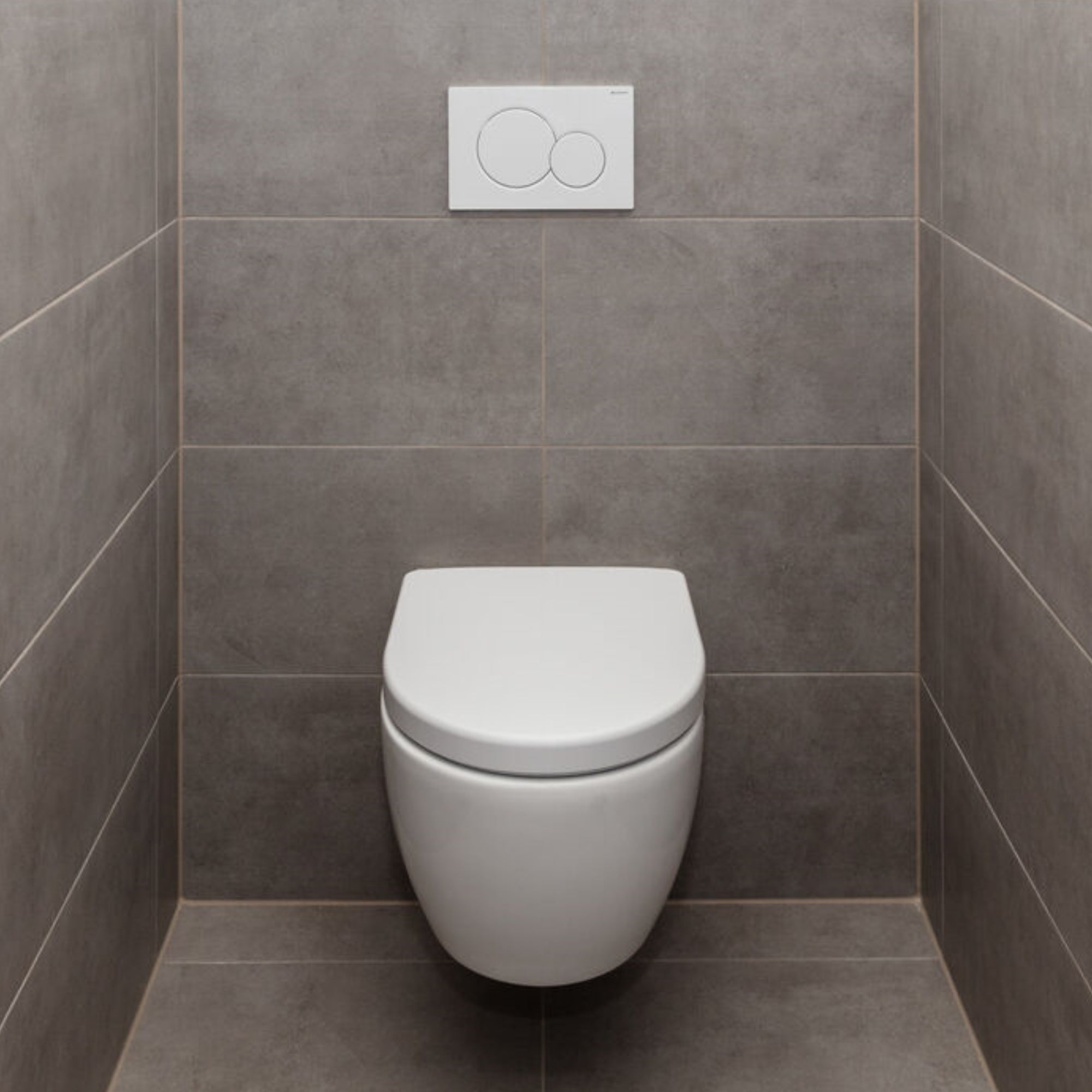 Geberit Sigma Slimline 1140mm Frame & Sigma01 Round – Soaque